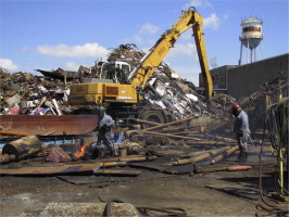 A mixed-methods evaluation of health and safety hazards at a scrap ...